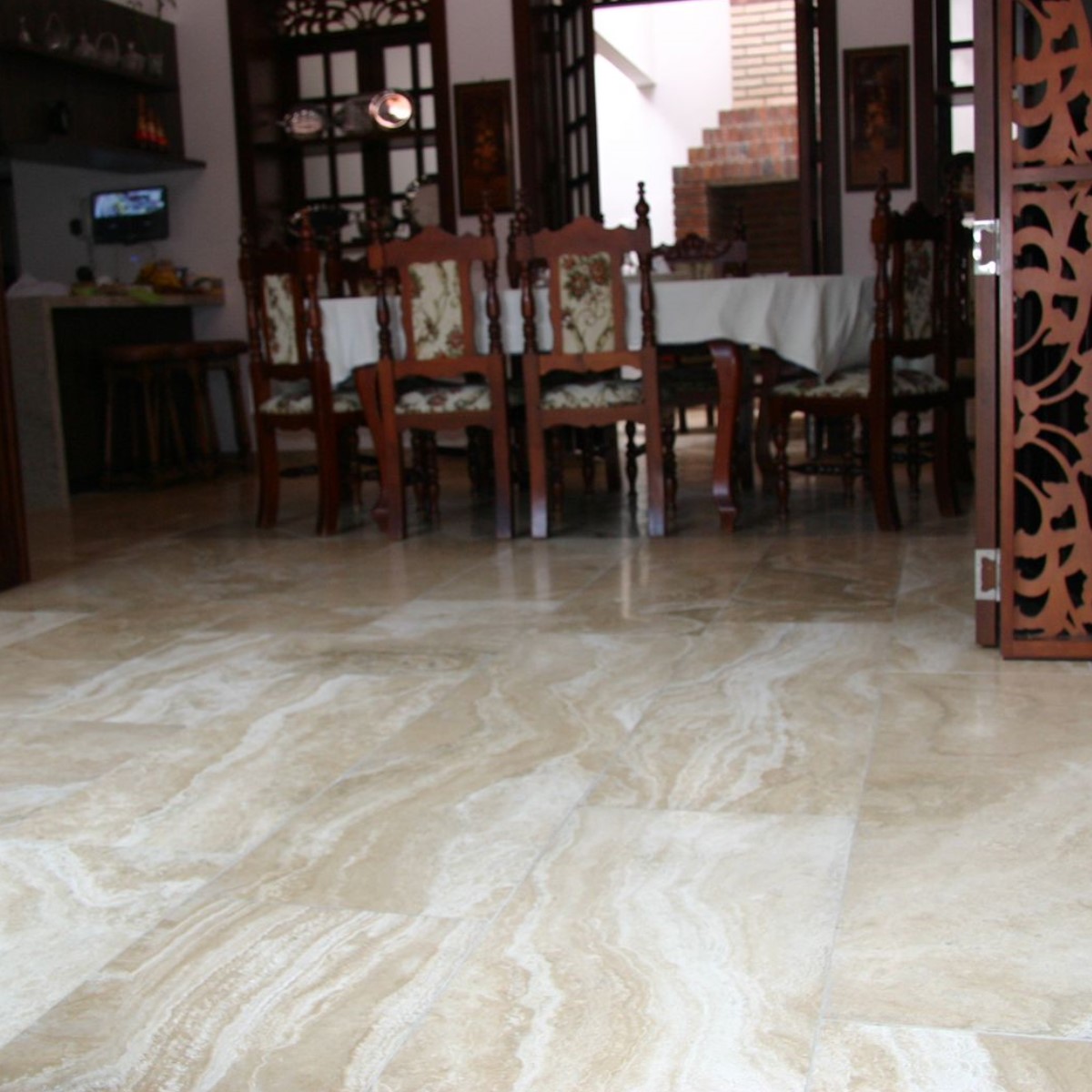 Piso Travertino Ivory Classic
